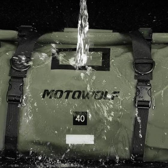 MOTOWOLF Tail Bag for Motorbike (40 liter) - Camo - Gear Time